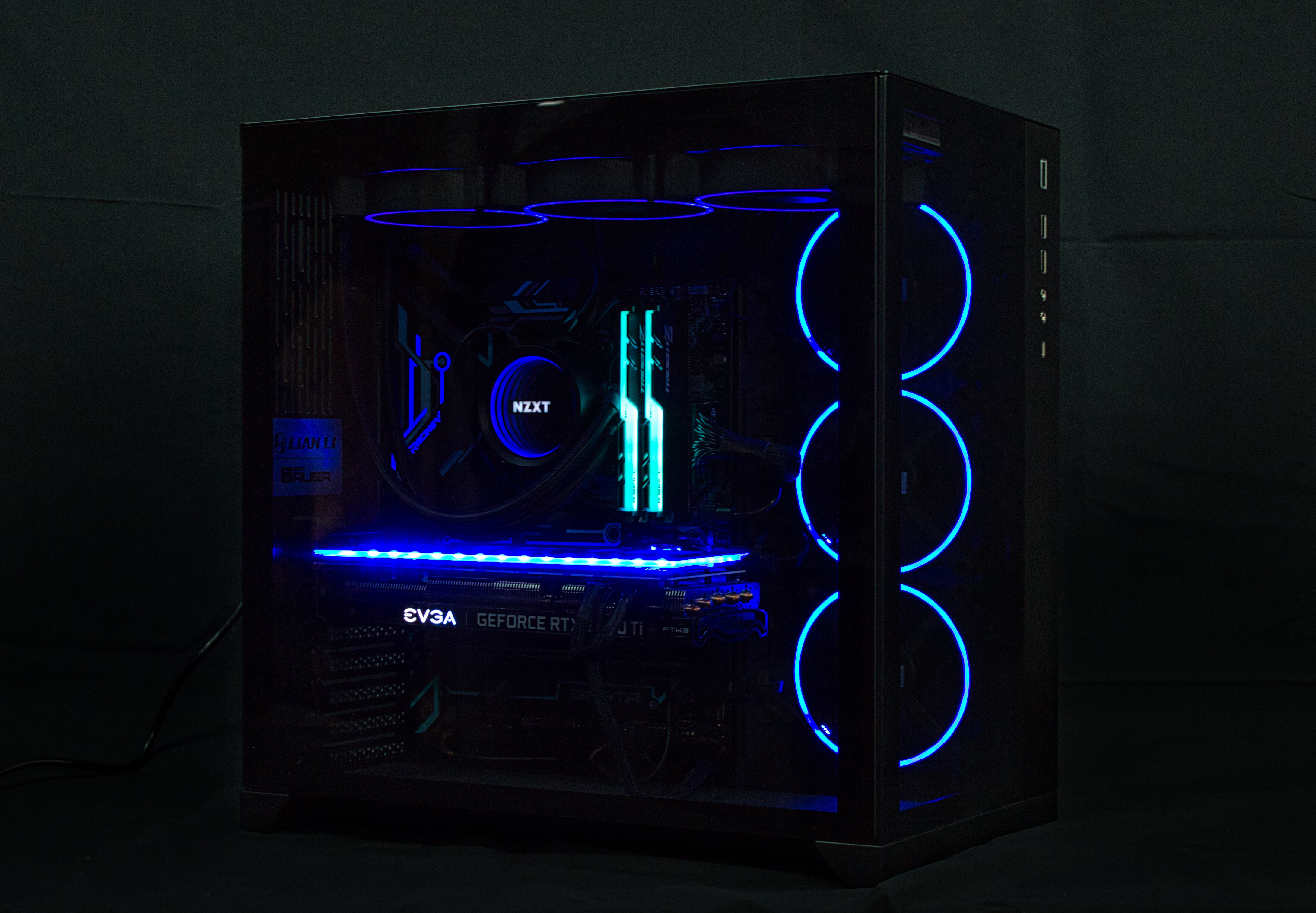 The TRON – Computer Connection